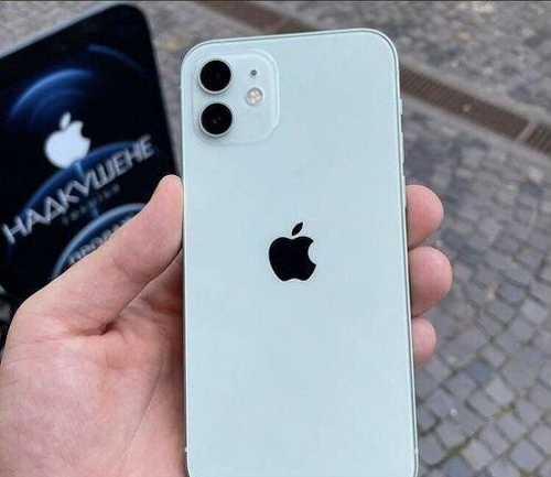 Телефон iPhoneXR в корпусе от iPhone 12