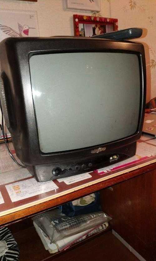 Телевизор Sanyo (37 см)