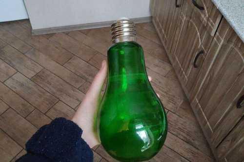 Бутылка для воды в виде лампочки