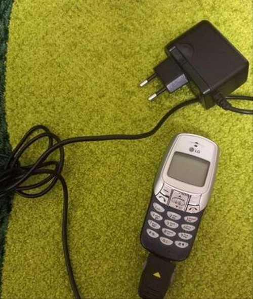 Телефон LG w3000 б/у