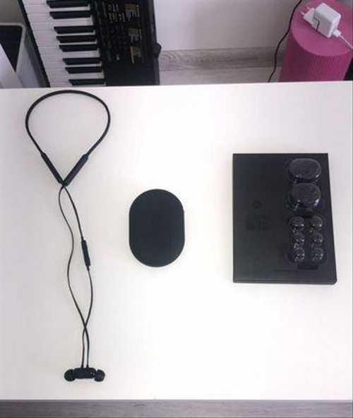 Наушники beatsX