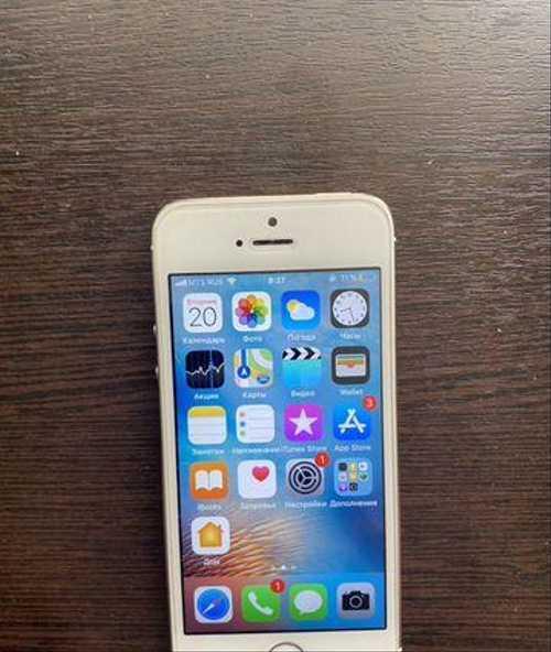 iPhone 5s white