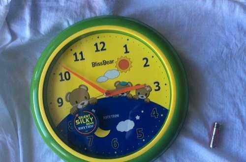 Часы настенные для детской или кухни круглые