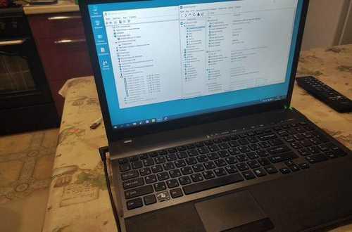 Ноутбук sony vaio PCG-81111v (i7-740QM)