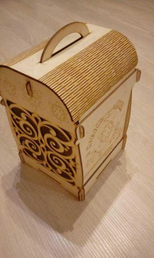 Декоративная деревянная коробочка