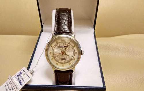 Серебряные часы Мактайм 0.2927