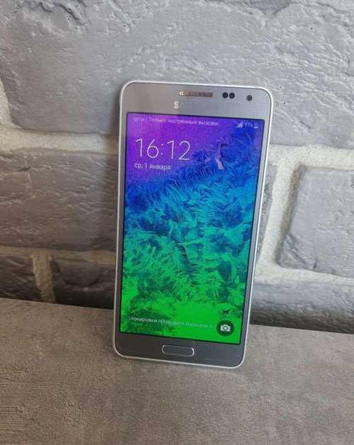 Телефон Samsung Galaxy Alpha