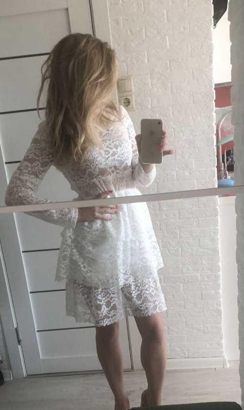 Кружевное платье Roberta Biagi