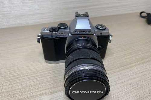 Комплект Olympus OM-D E-M5 + объектив 12-50
