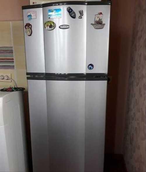 Холодильник б/у Whirpool WBM 246