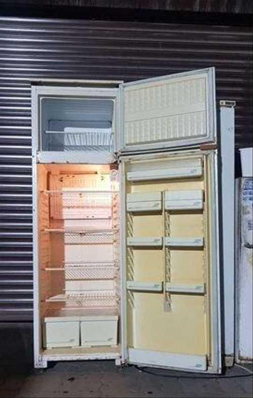Холодильник б/у Рабочий