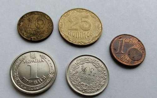 Иностранные монеты и Советские купюры