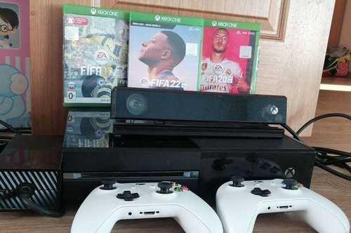 Xbox One с kinnect, геймпадами и дисками