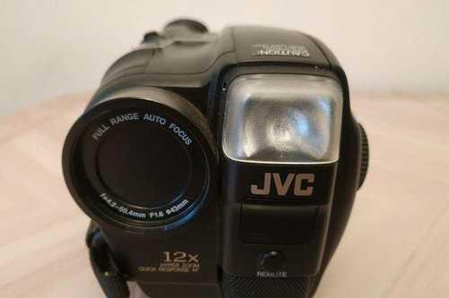 Видеокамера JVC, GR-AX68E