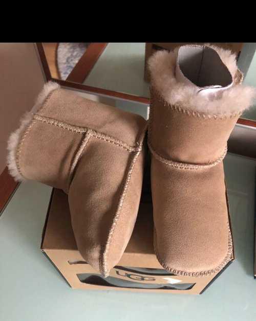 Детские угги (пинетки) UGG новые