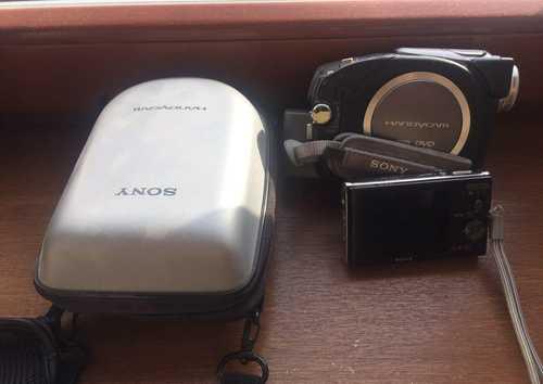 Компактный фотоаппарат и видеокамера Sony