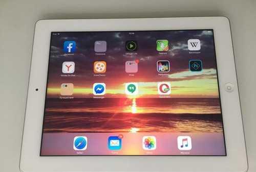 Планшет Apple iPad (3-го поколения, Wi-Fi) 32 гб
