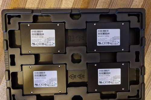 SSD Nvme U2 Samsung PM1725b 1.6 Tb, 4 шт