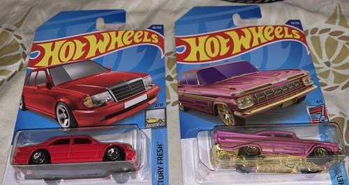 Hot wheels 2 машинки