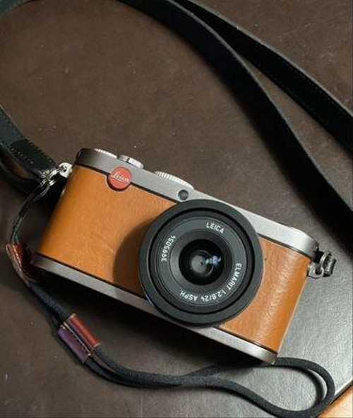 Компактный фотоаппарат leica X1