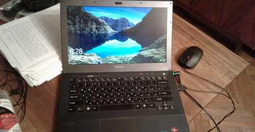 Ноутбук sony vaio vpcsb1z9r