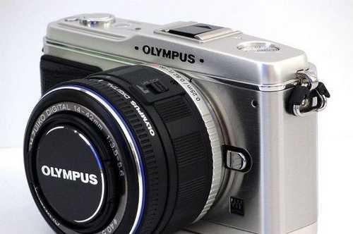 Olympus E-P1(14-42mm) +8гб+Сумка+З/у+USB+Ремень+