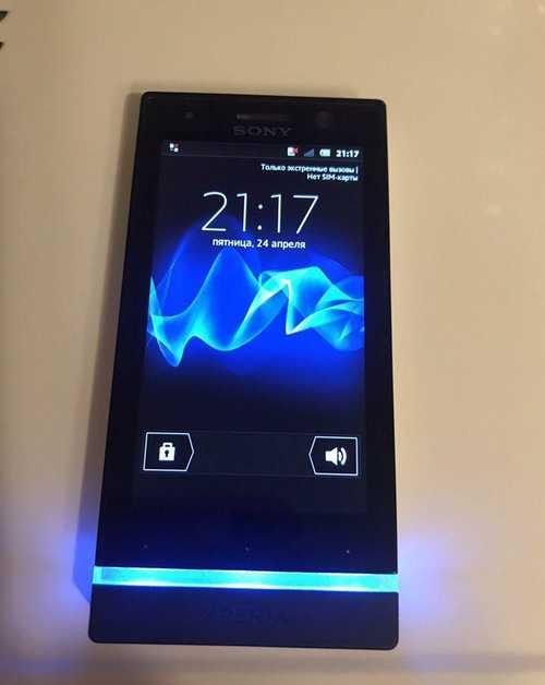 Телефон sony xperia u/st 25