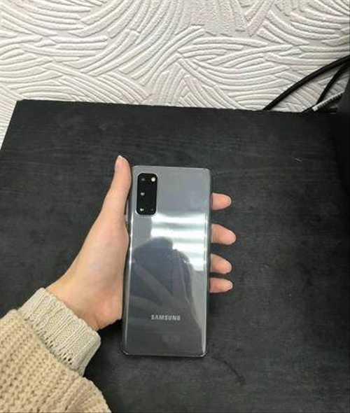 Б/У Samsung Galaxy S20 8/128 Gb (Серый)