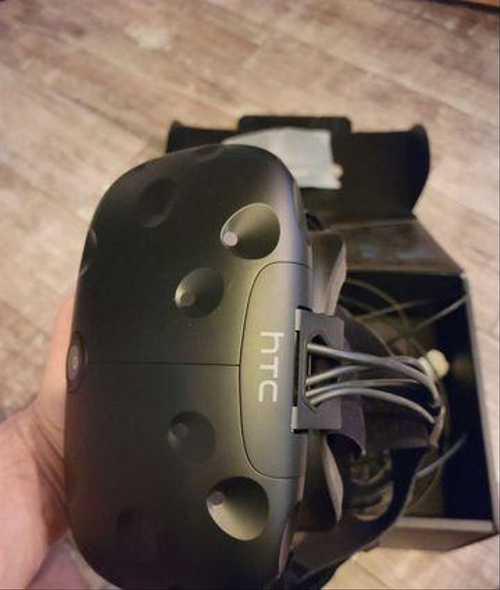 Шлем виртуальной реальности HTC Vive