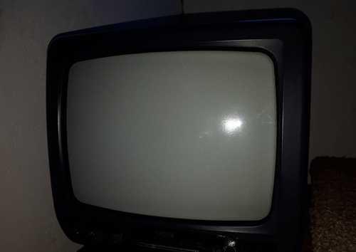 Телевизор ч/б Vitek 25 см