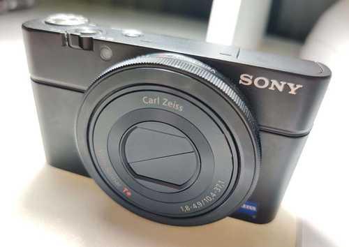 Фотоаппарат Sony Carl Zeiss