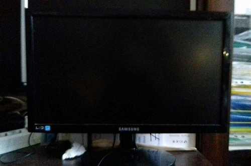 Монитор Samsung 19" SunsMaster SA300