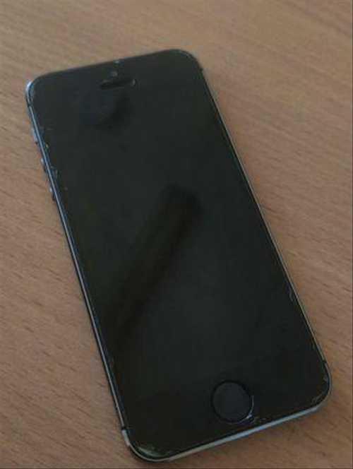 Телефон iPhone 5se