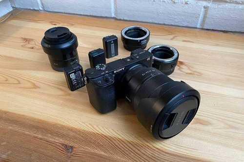 Комплект Sony A6300 + 2 объектива