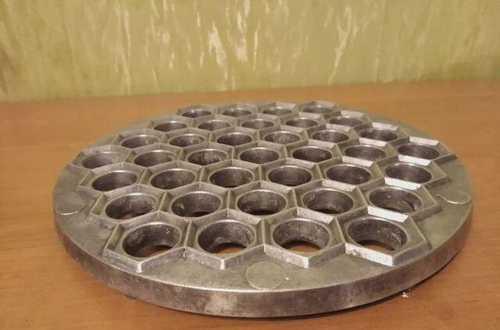 Пельменница алюминиевая круглая, форма для 37 пель