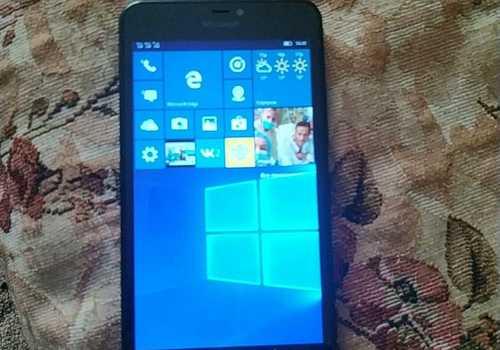 Телефон Microsoft Lumia 640XL