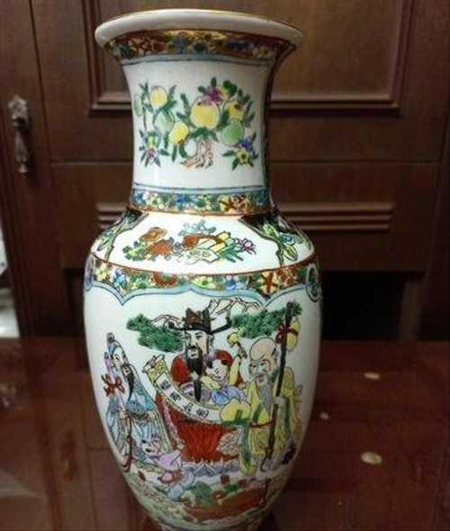Фарфоровая китайская ваза