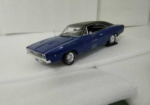 1968 Dodge Charger 1/18 Autoworld Christine