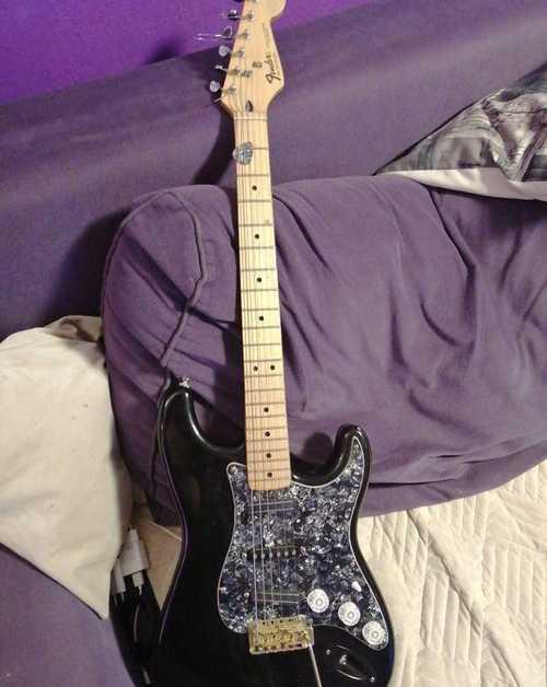 Электрогитара Fender Stratocaster MIM