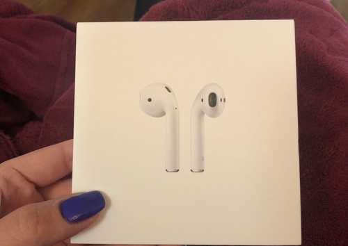 Коробка от AirPods