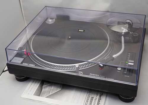 Проигрыватель винила Technics SL-1200MK3D-K