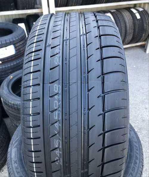 Triangle TH201 235/45R19