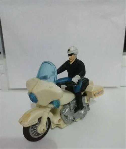 Редкий полицейский мотоцикл 90-х годов