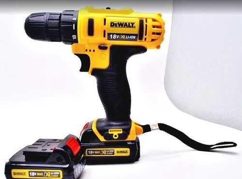 Шуруповерт Dewalt