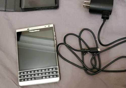 Телефон BlackBerry