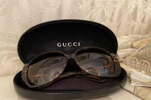 Темные очки gucci