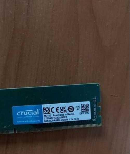 Оперативная память DDR4 Crucial 8g 3200