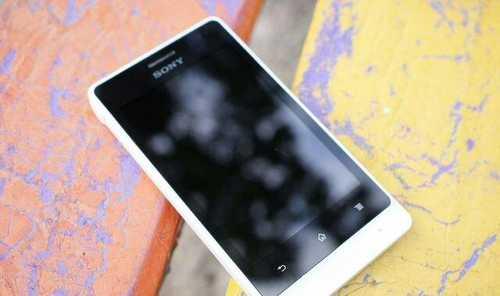 Смартфон Sony Xperia Go (ST27i) новый