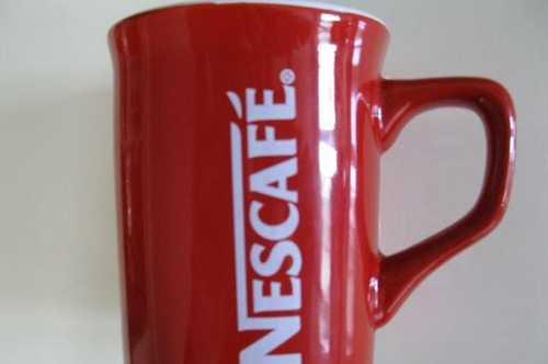 Ярко красная кружка Nescafe 250 мл