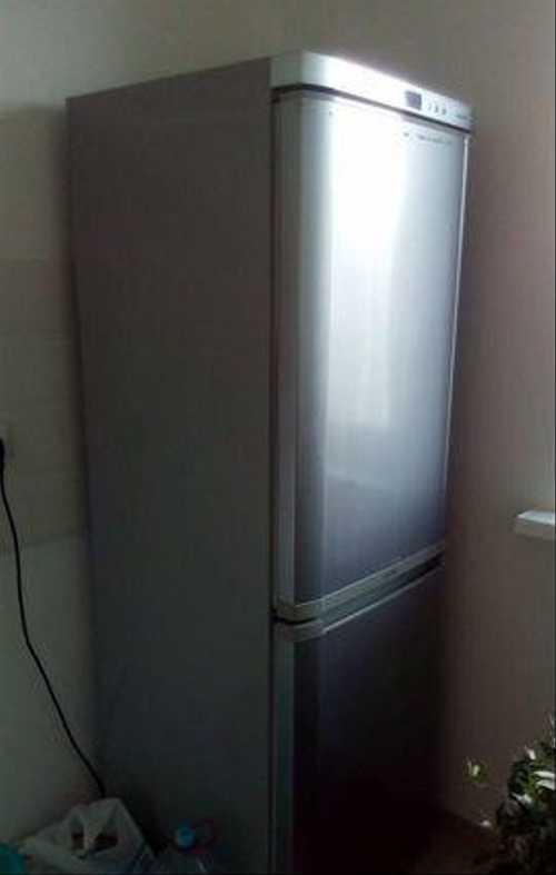 Холодильник Самсунг RL33